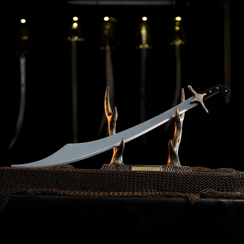 Mind-Blowing Scimitar Sword: The Art of Handmade Turkish Blades